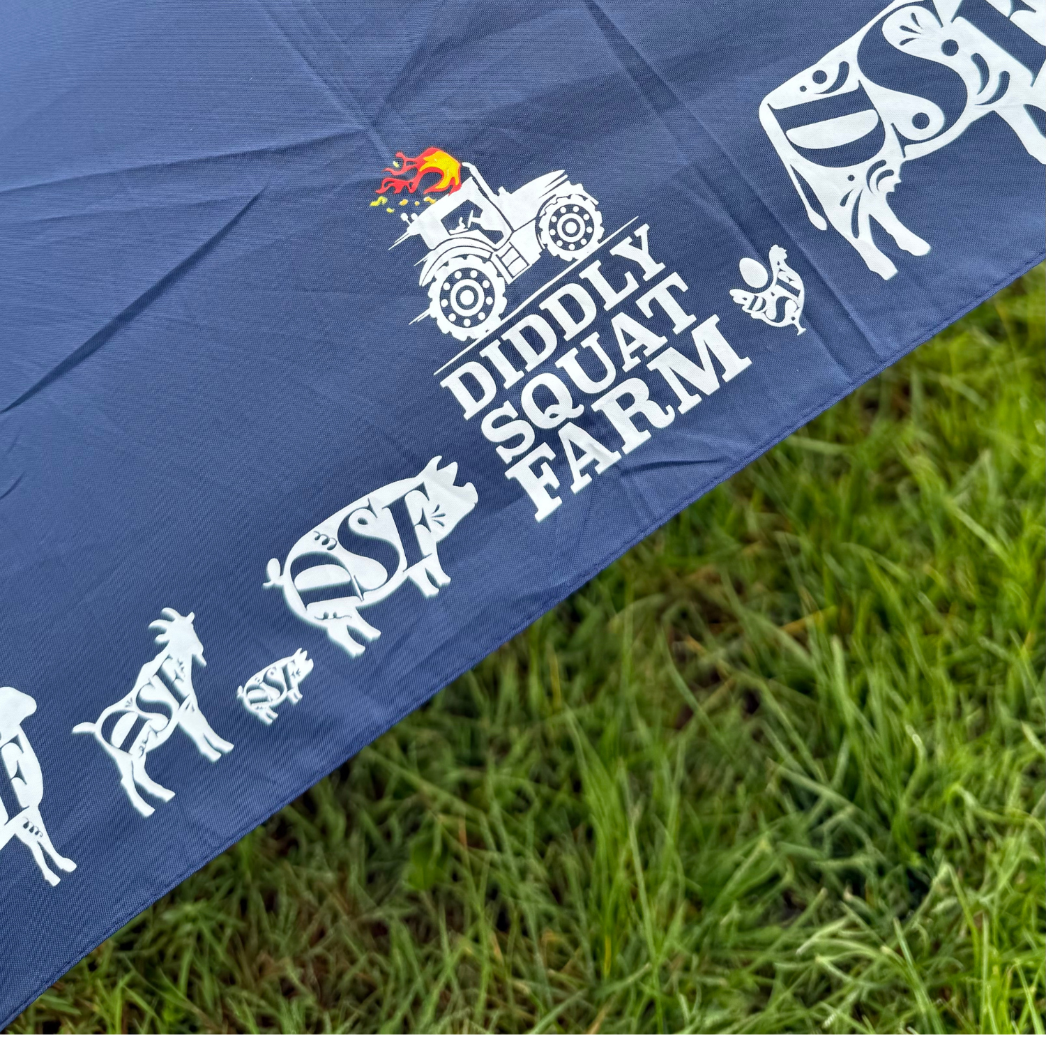Umbrella – Diddly Squat Farm Shop