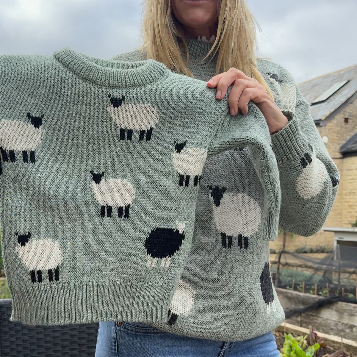 Kids Green Sheep Knit Jumper – Diddly Squat Farm Shop